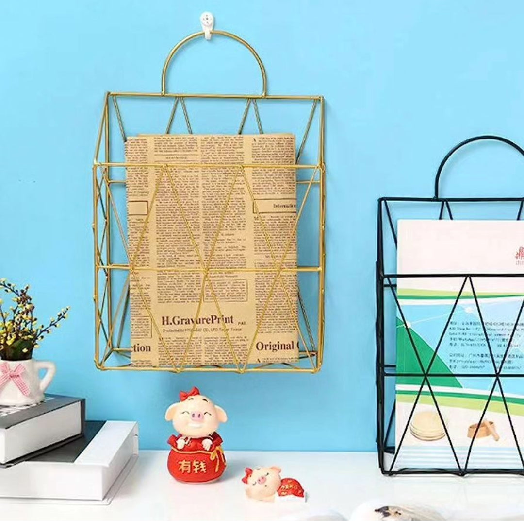 Golden magazine rack – gemelli-collections